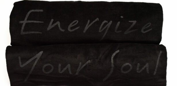 Sundara Hydrating Mist Candle - Sundara Spa